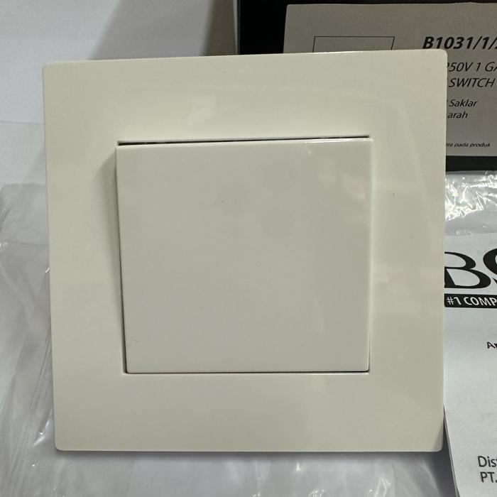 Jual Saklar-sakelar 1 gang mata besar B1000 puro BOSS B1031/1/2A mata gede - Jakarta Pusat ...