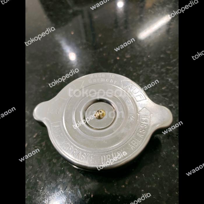 Jual Tutup Tabung Air Radiator Mercedes Benz W202 W124 Mercy Germany ...