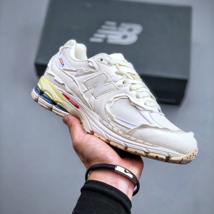Jual New Balance 2002R Original | M2002RDA Original - Jakarta Pusat ...
