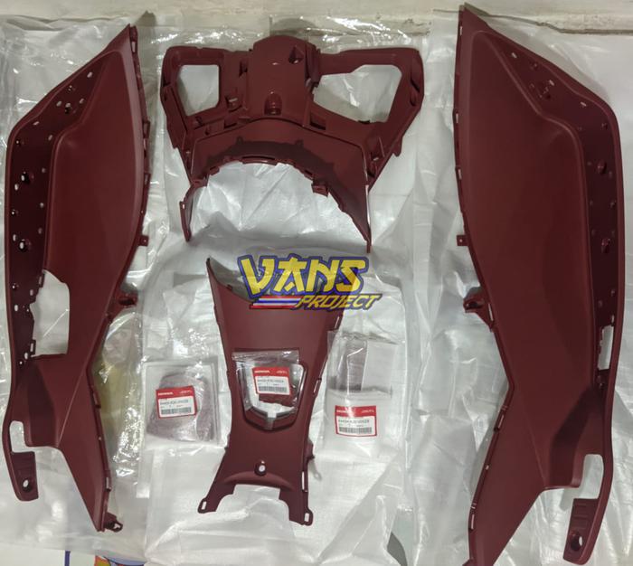 Jual Body Dek Kasar Merah Maroon Pcx CBU Led Original Honda thailand ...