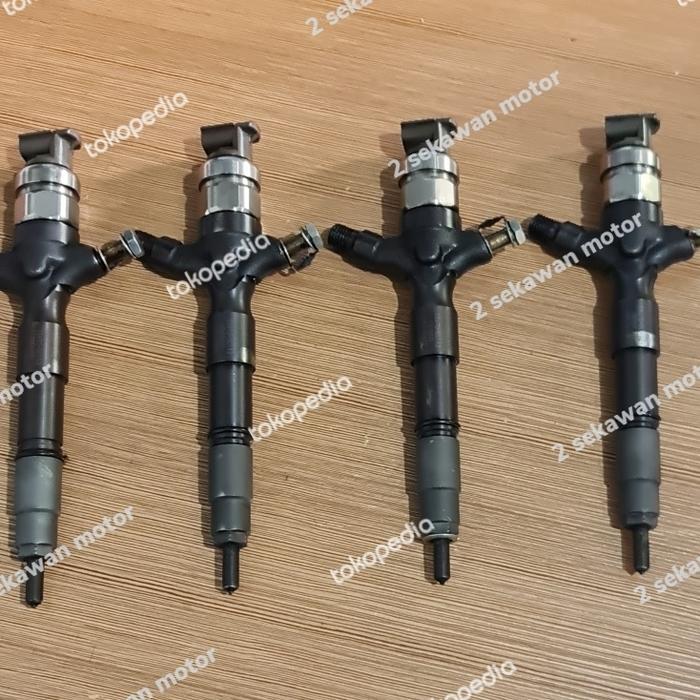 Jual Injector nozzle toyota fortuner diesel 2KD 2.500cc non vnt inova ...