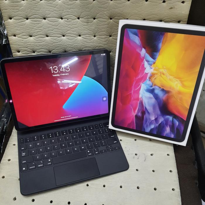 Jual Apple iPad Pro 11 inch 128 128GB Wifi 2020 second + magic keyboard - Jakarta Selatan ...