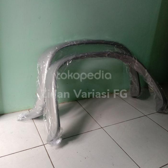 Jual over fender nissan terrano 2003 keatas model seperti ori - harga 2 ...