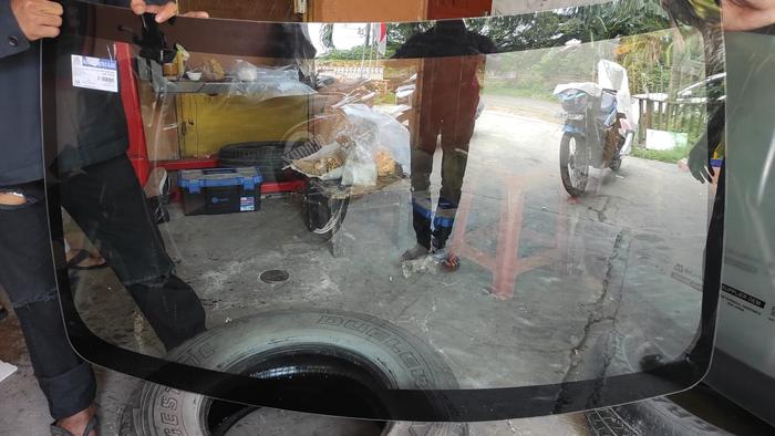 Jual KACA MOBIL CALYA SIGRA BAGIAN DEPAN + PEMASANGAN DI GUDANG SUKSES ...