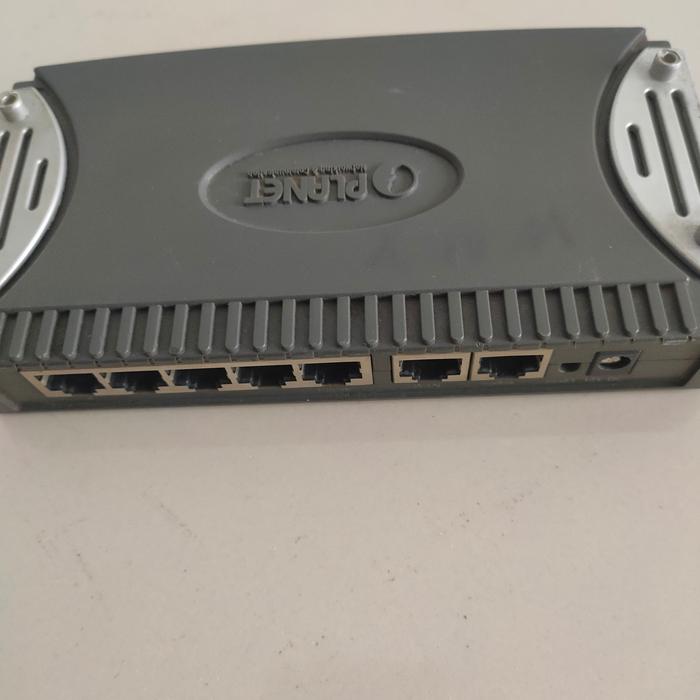 Jual switch hub planet 8 port - Kota Sukabumi - Megasellcom | Tokopedia