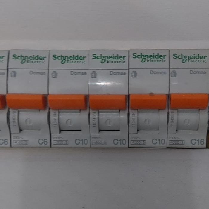 Jual Schneider MCB 20a - Jakarta Pusat - Electric Network Communication ...