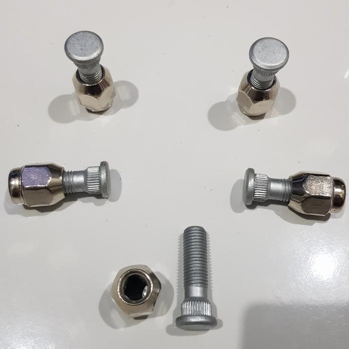 Jual Mur Baut Roda Set Avanza Xenia Veloz Rush Terios Gran Max Luxio ...