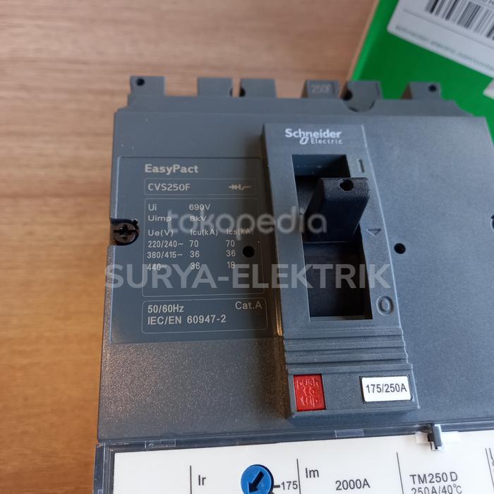 Jual MCCB SCHNEIDER EasyPact CVS250F 3P 3Pole 250A 250 Amper 36kA LV52333 - Jakarta Pusat ...