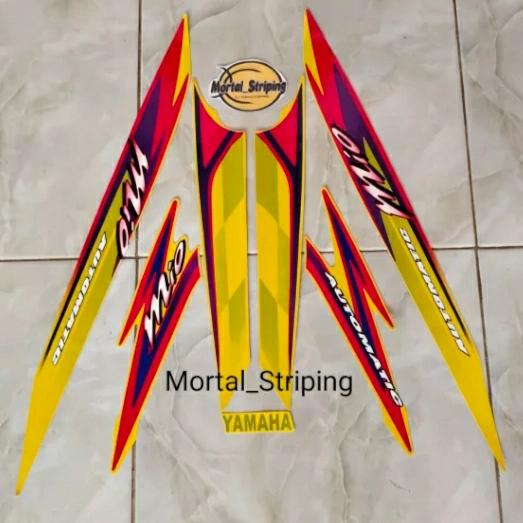 Jual Mio Sporty 2003 2004 Bendera Kuning Merah Stiker Striping List ...