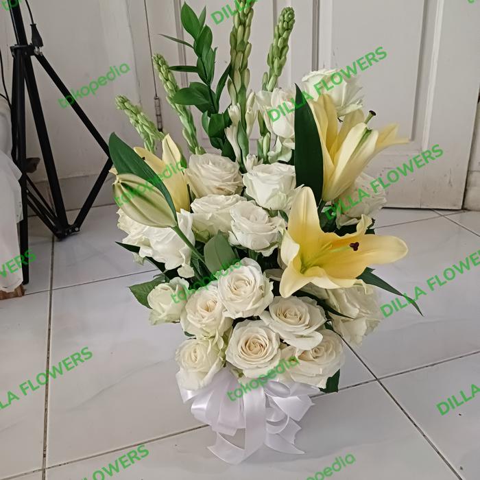 Jual Bunga Meja Lily, Sedap Malam, Mawar Asli dan fresh - Jakarta Barat ...