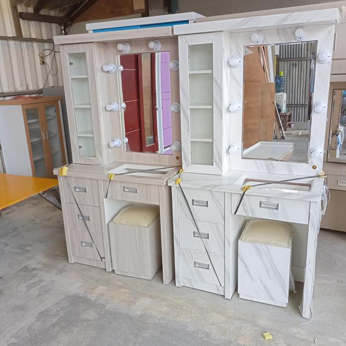 Jual Meja Rias Minimalis Lampu HPL - Kab. Tangerang - Dion Furniture ...