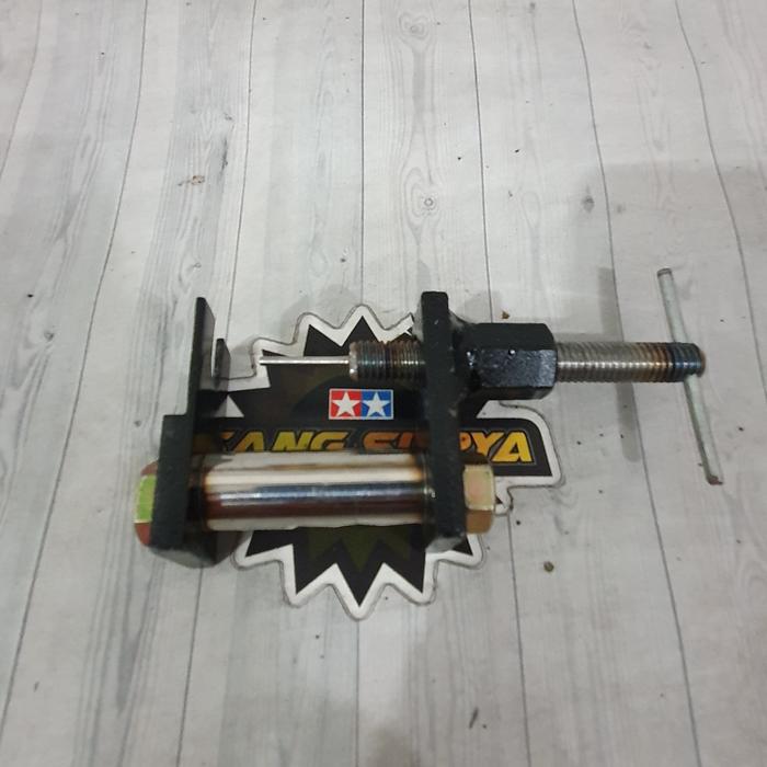 Jual treker roda tamiya pelapas ban tamiya - Kab. Sleman - sangsurya ...