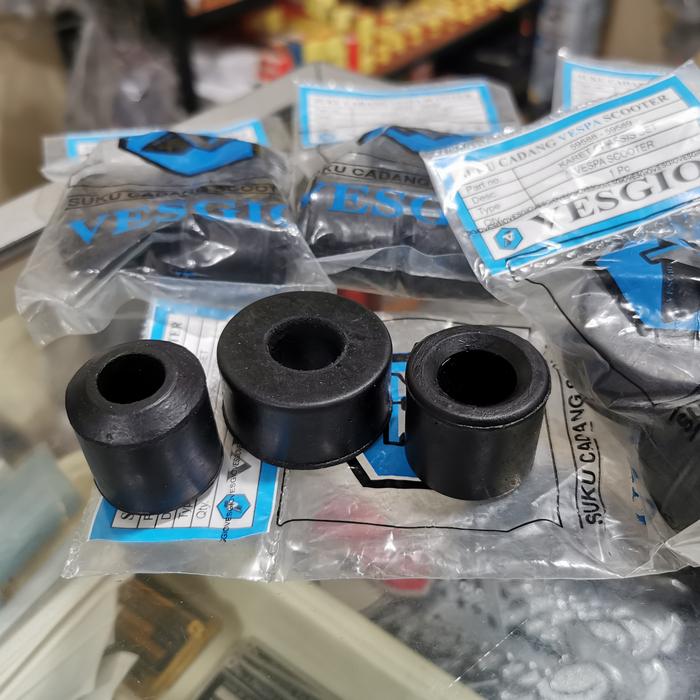 Jual Karet Engine Mounting / Karet Chasis Vespa PX super Sprint Excel ...