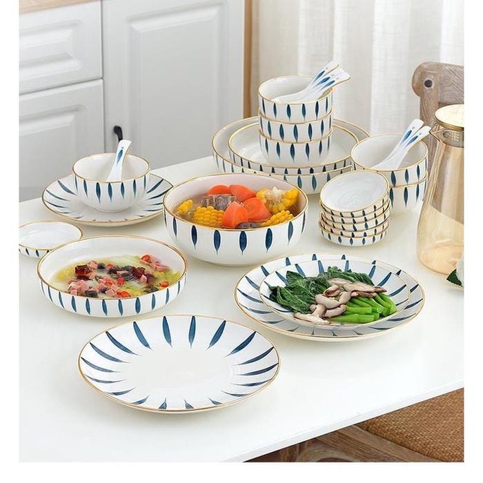 Jual Hirasaki Japanese Dinnerware Set 9Pcs/ Hampers Piring Keramik ...