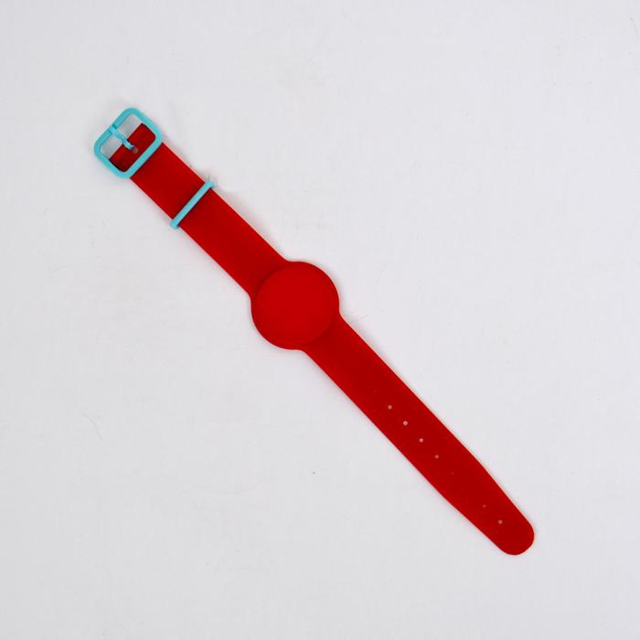 Jual Wristband RFID / RFID Wristband / Gelang RFID / Wristband 125 Khz ...