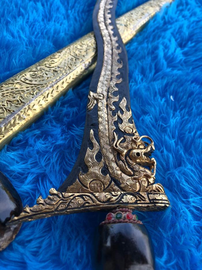 Jual Keris Kuno Surya Naga Tahta Majapahit 1500M Detail Rapi dan Langka ...