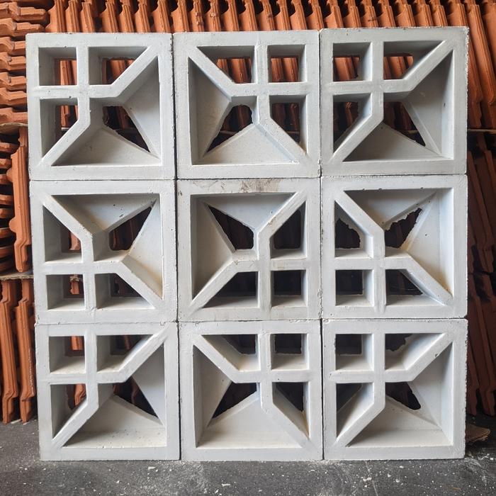Jual Loster Beton Minimalis 20x20 - Kab. Sidoarjo - WIZ+ | Tokopedia