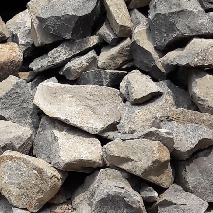 Jual BATU KALI / BATU BELAH / BATU PONDASI ( 1 ENGKEL ISI 1.9 KUBIK ...