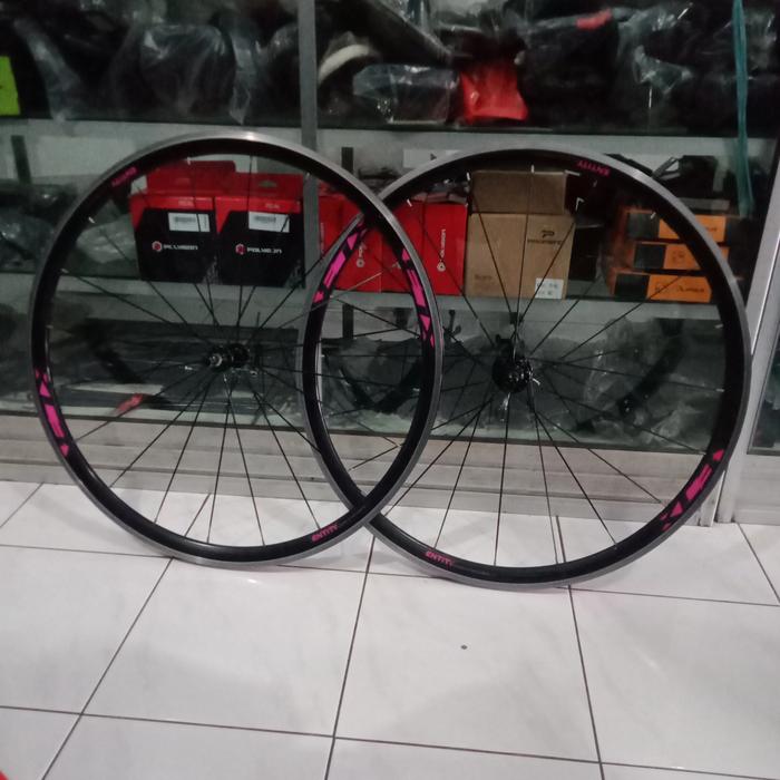 Jual Wheelset Alloy 700C Entity XL3 Hitam Second - Kab. Buleleng - Bike ...
