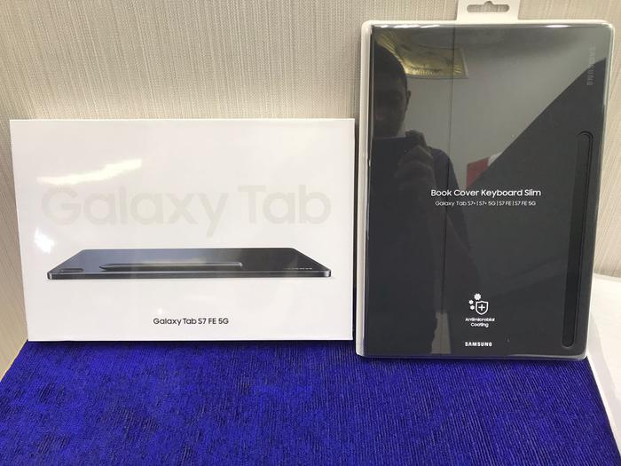 Jual Samsung Tab S7 FE 5G 6/128Gb Black dan Keyboard Original SEIN ...