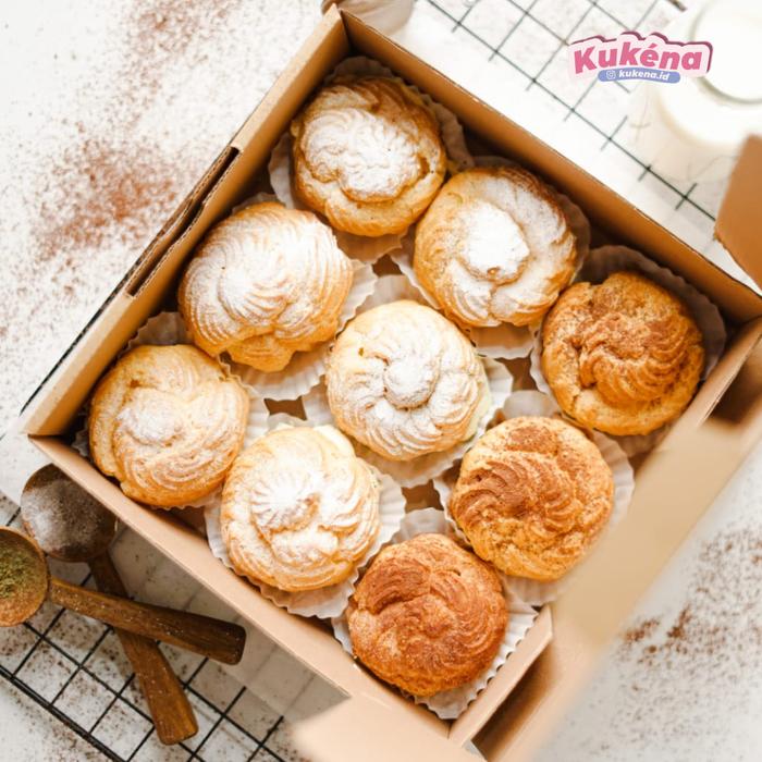 Jual Choux - Kue Soes/Kue Sus - 1 Box isi 9 pcs (MIX) - Jakarta Timur ...