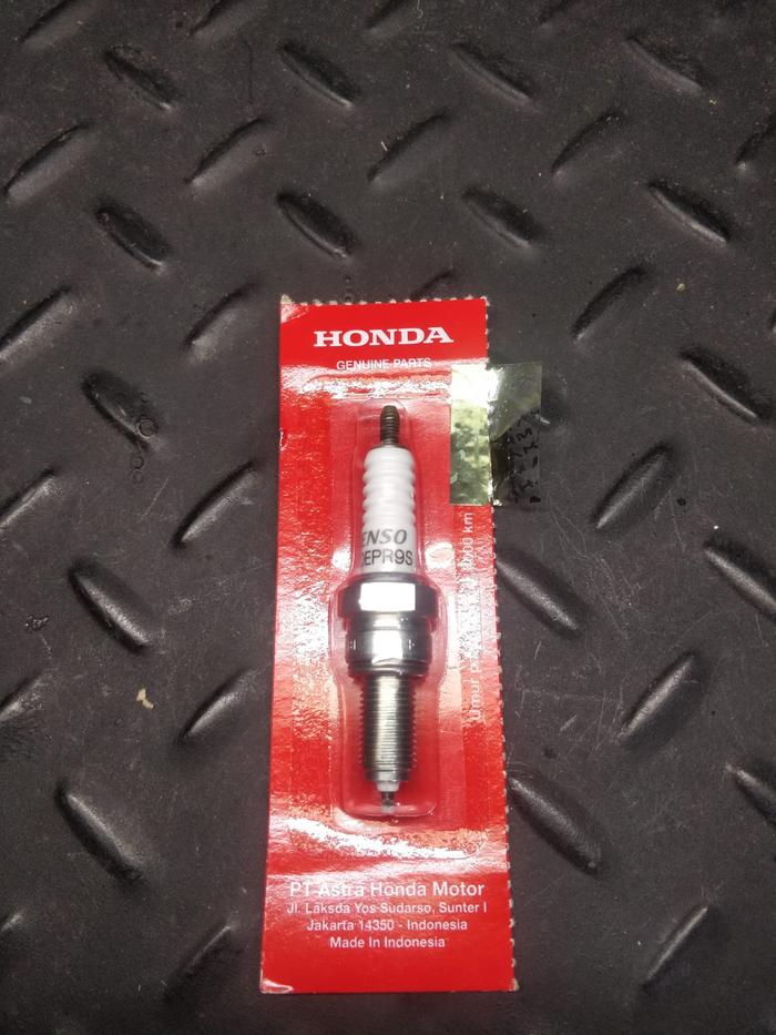 Jual Busi Honda Blade 110 Karbu Absolute Revo 31926KWB601 - Kota ...