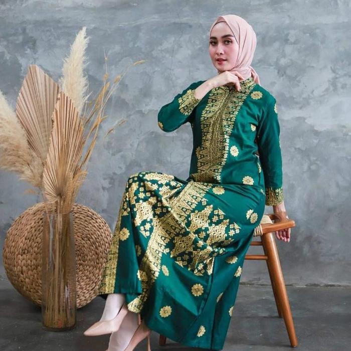 Jual Ready Gamis Batik Songket Palembang Prada mewah - Hijau, Fit to XL ...