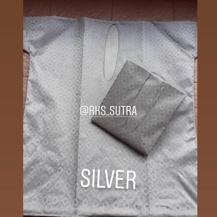 Jual baju sutra baju bodo khas makassar - Silver, M - Kota Bekasi ...