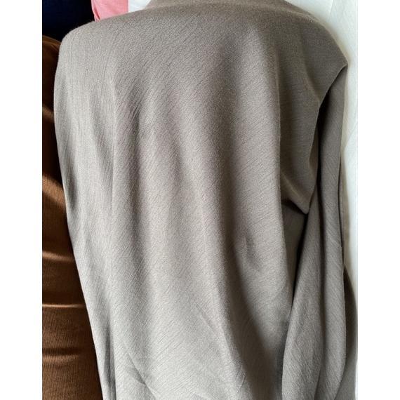 Jual BAHAN KAIN RAYON CRINKLE - GREY CEMENT - Kota Bekasi - -GIO Store ...