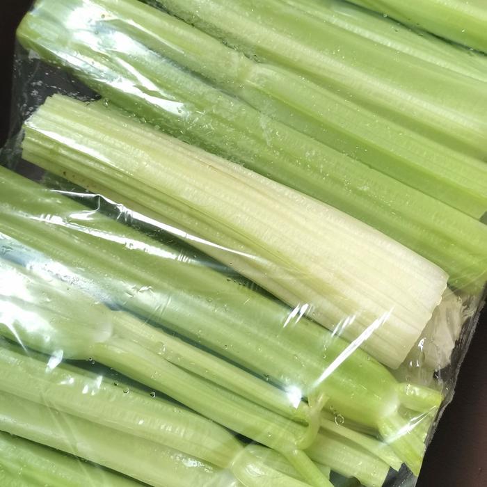 Jual Celery Stick Potong Siap Pakai 1 kg Stik Seledri untuk Jus dan ...