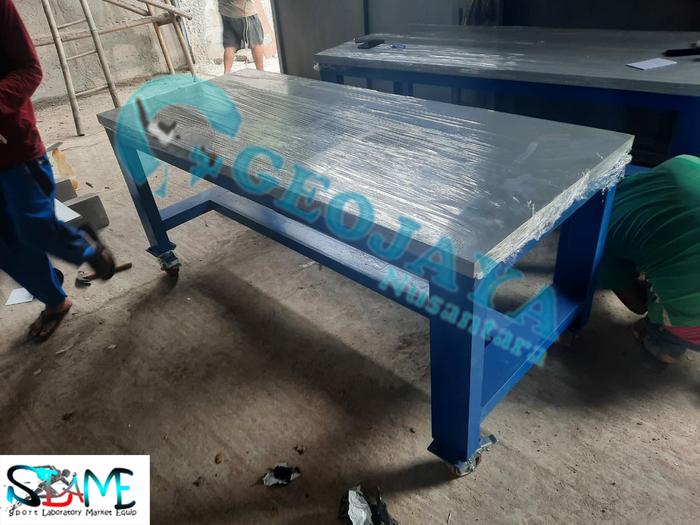 Jual [Pre-Order] Meja Kerja Heavy Duty Meja Perkakas Workstation HD-02 ...