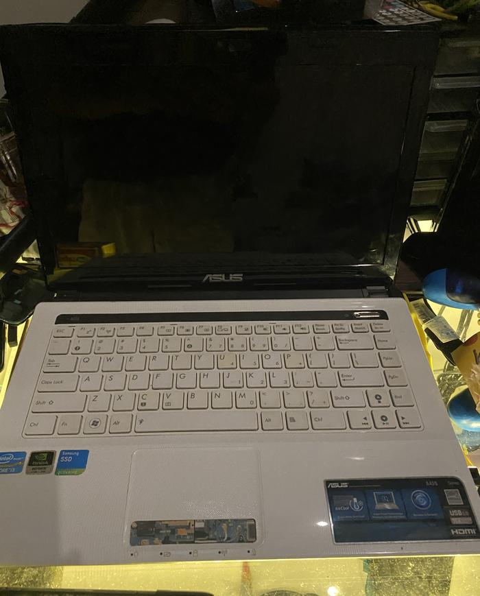 Jual Laptop Asus ROG second SSD putih notebook macbookRam vga keyboard ...