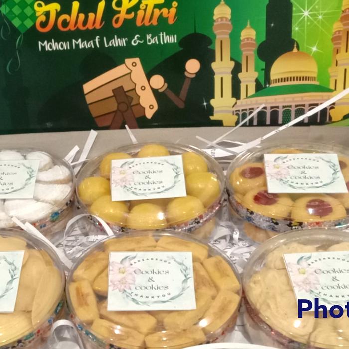 Jual hampers lebaran cookies paket 1 isi 4 toples ¼ - Kota Semarang ...