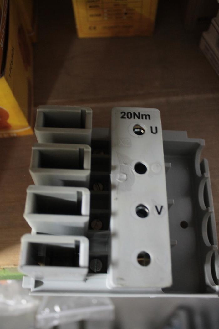 Jual Main Connection Block 250A (UV)-1375819-MCC-OFFSHORE INDUSTRIES ...