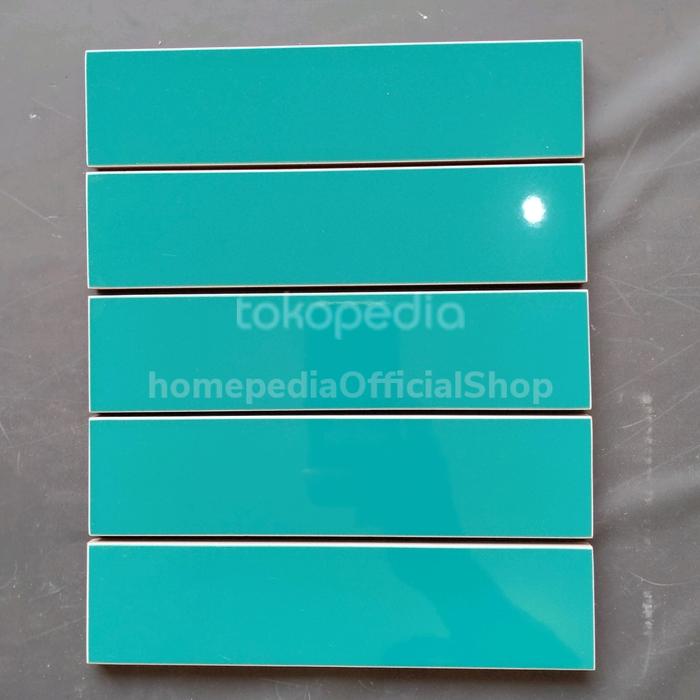 Jual KERAMIK BiRU Uk 5x20 - Subway 5x20 - keramik biru - Jakarta Barat ...