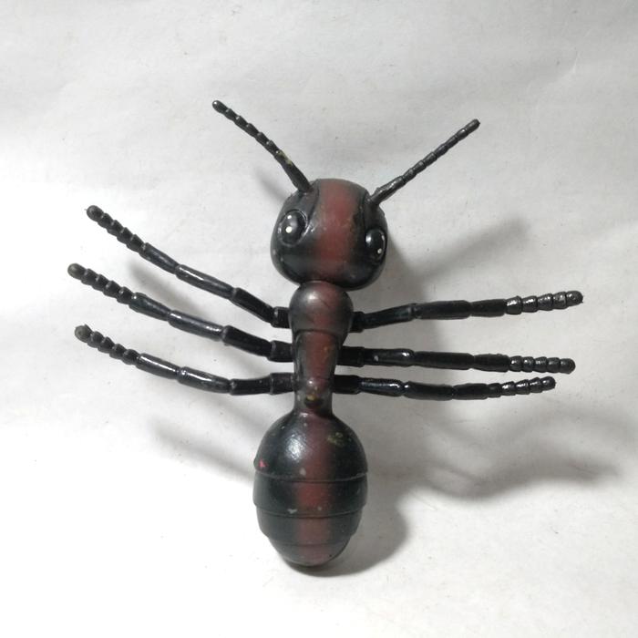 Jual Big Ratu Semut Rangrang Queen Ant Antz Ants Insect Bugs Prank Toys ...
