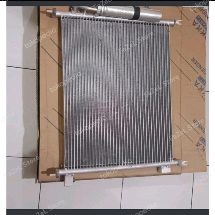 Jual Kondenssor kondensor condensor ac nissan march 1200 cc - Jakarta ...