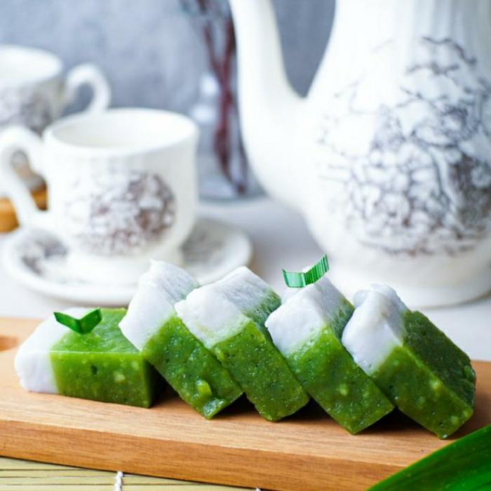 Jual kue talam ijo betawi - Jakarta Selatan - Dapur EmakQue | Tokopedia