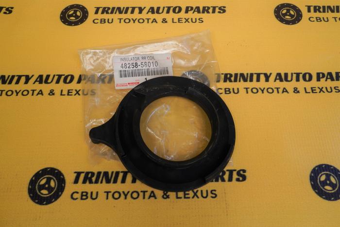 Jual insulator rear coil kanan ori toyota 48258-58010 alphard 2015-2018 ...