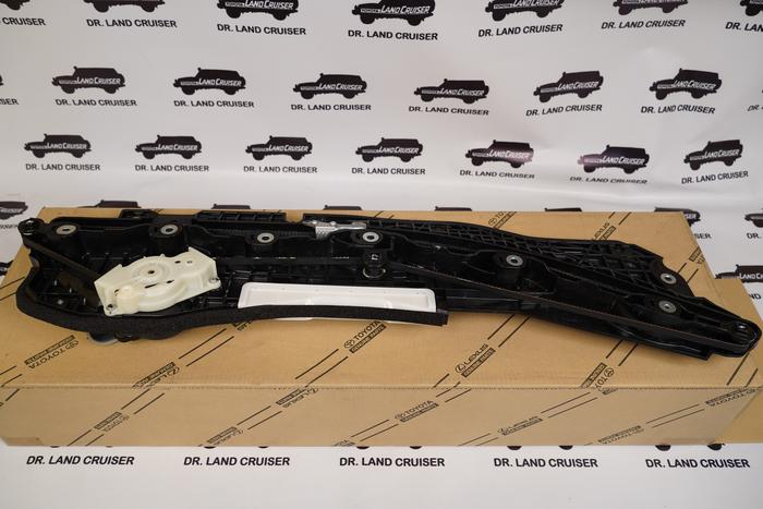 Jual Motor sliding door kanan Alphard GEN3 AGH30 ori toyota 85005-58053 ...