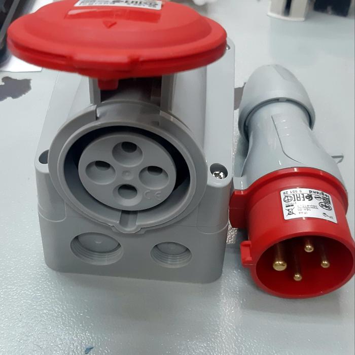 Jual Legrand Surface Mounting 16A 3P+E 555158+Stright plug 16A 3P+E 4 kaki - Jakarta Pusat ...