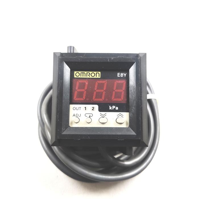 Jual Omron E8y E8y A5c Digital Pressure Switch Sensor 12 To 24vdc 5kpa