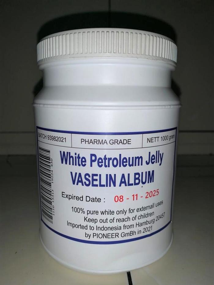 Jual vaselin album vaslin putih 1 KG - Kota Bandung - pharmachemical9 ...
