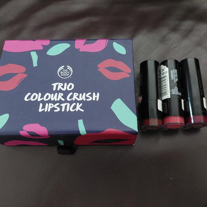 Jual Lipstik Matte The Body Shop Trio Color Crush - Kota Surabaya ...
