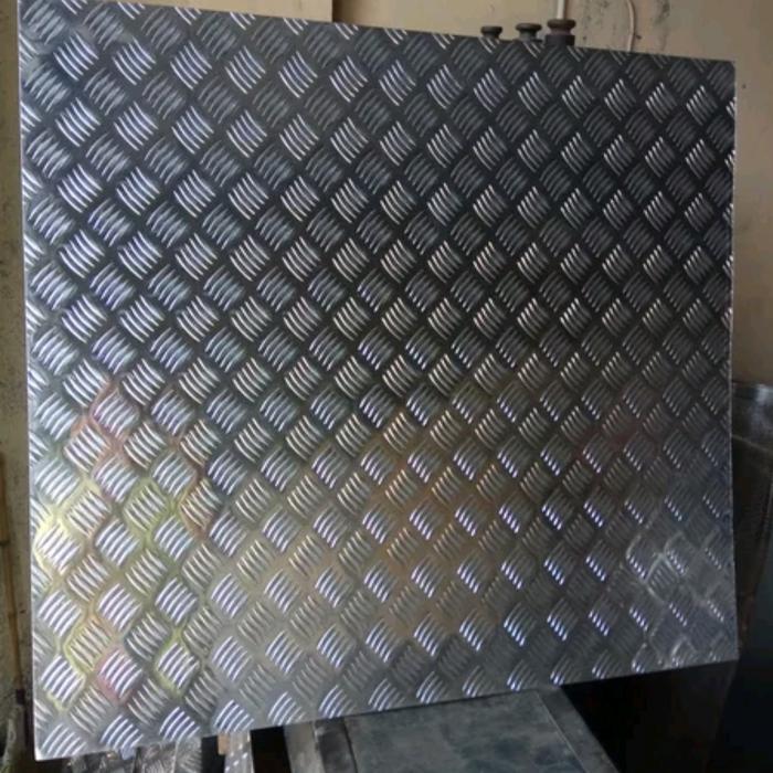 Jual Plat Bordes Alumunium Kembang 1,2mm Ukuran 100cm x 100cm - Kota ...