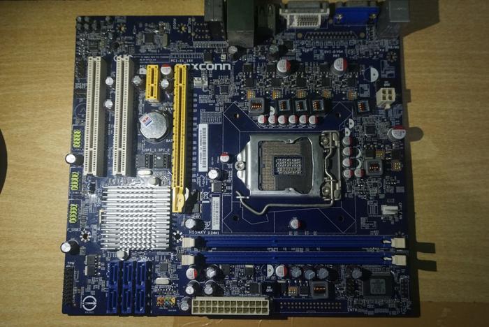Jual MOTHERBOARD INTEL LGA 1156 H55 FOXCONN - Kab. Bekasi - Kubs Tech ...