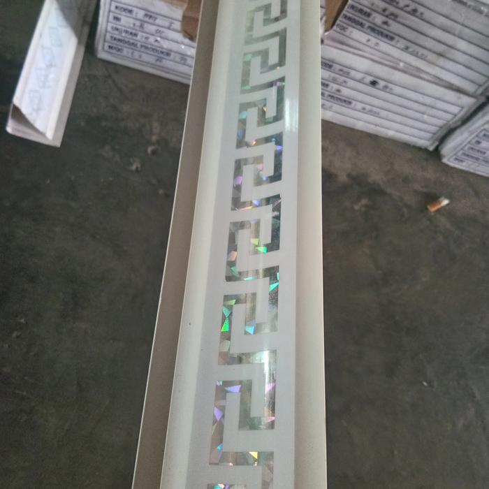 Jual Lis plafon pvc profil samping / List plavon profil pvc - zigzag 1 ...