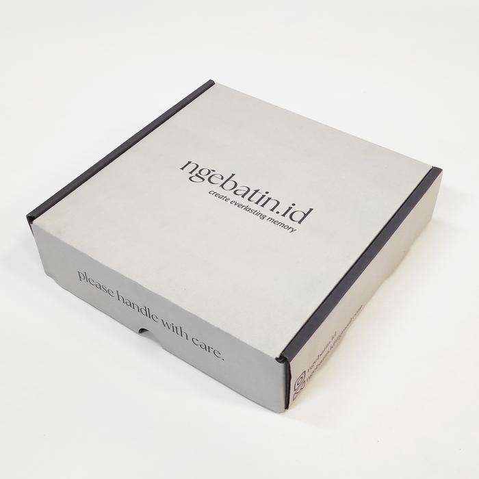 Jual Custom Box Packaging (20x20x5 cm) Full Color - Box Olshop - Kab ...