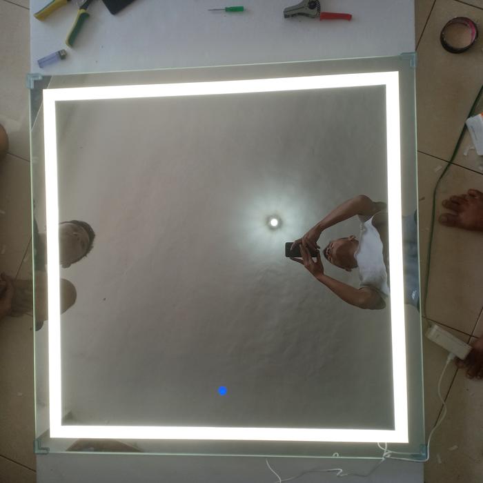 Jual Cermin LED Touchscreen 75 x 100 | Cermin rias | Cermin Kamar Mandi ...