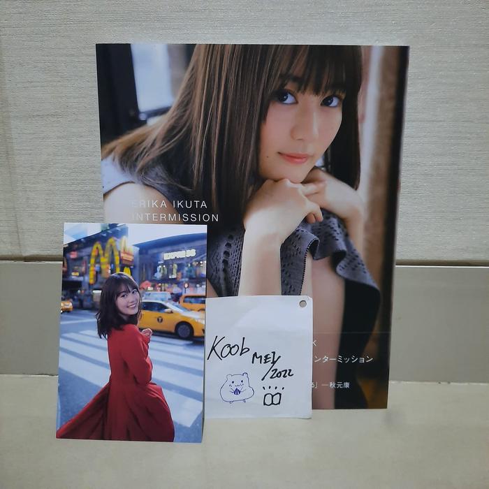 Jual Nogizaka46 Erika Ikuta Photobook - Intermission - Jakarta Utara ...